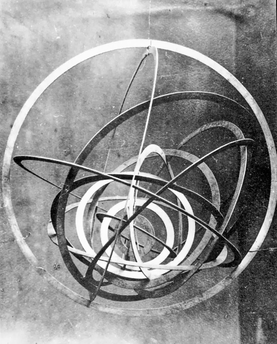 Pin by Ryan Joseph on Constructivisme | Alexander rodchenko, Russian ...