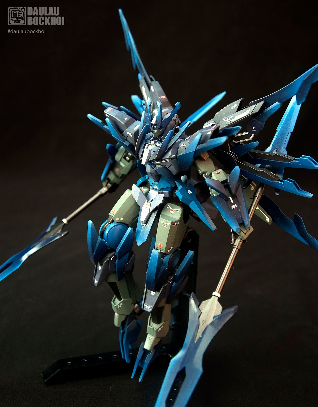 Painted Build: HGBF 1/144 Transient Gundam Glacier