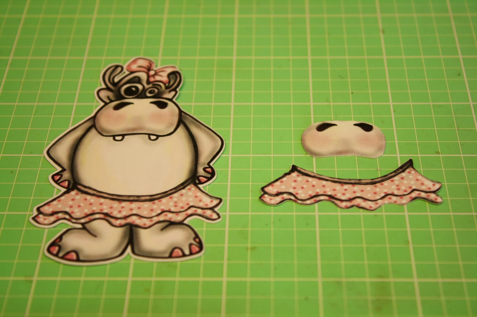 Bits of Paper: Print and Cut Hippo!