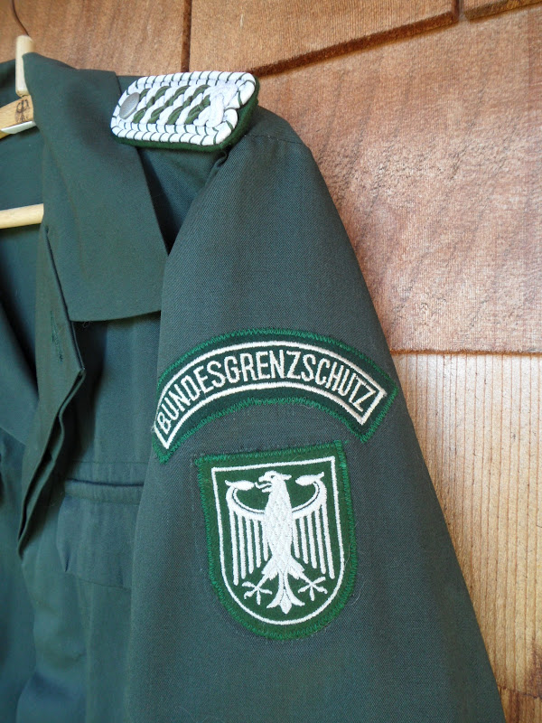 Four Bees: Bundesgrenzschutz Mehrzweckanzug GSG 9, BGS Counter ...