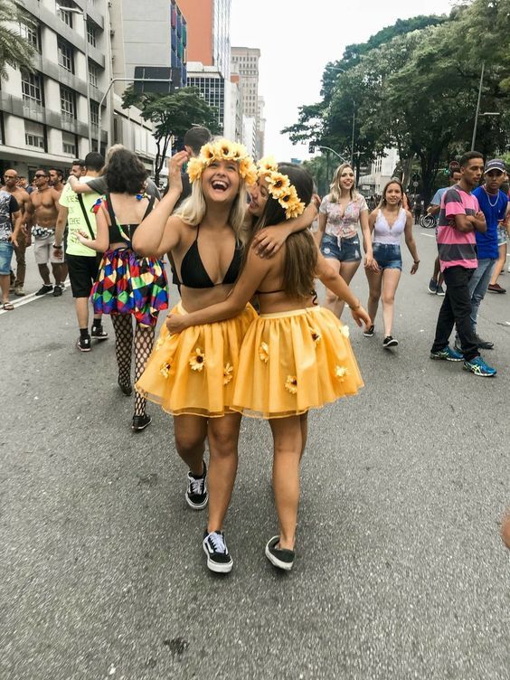 23 Inspirações de Look para o Carnaval-Delírios Cotidianos: Dicas de ...