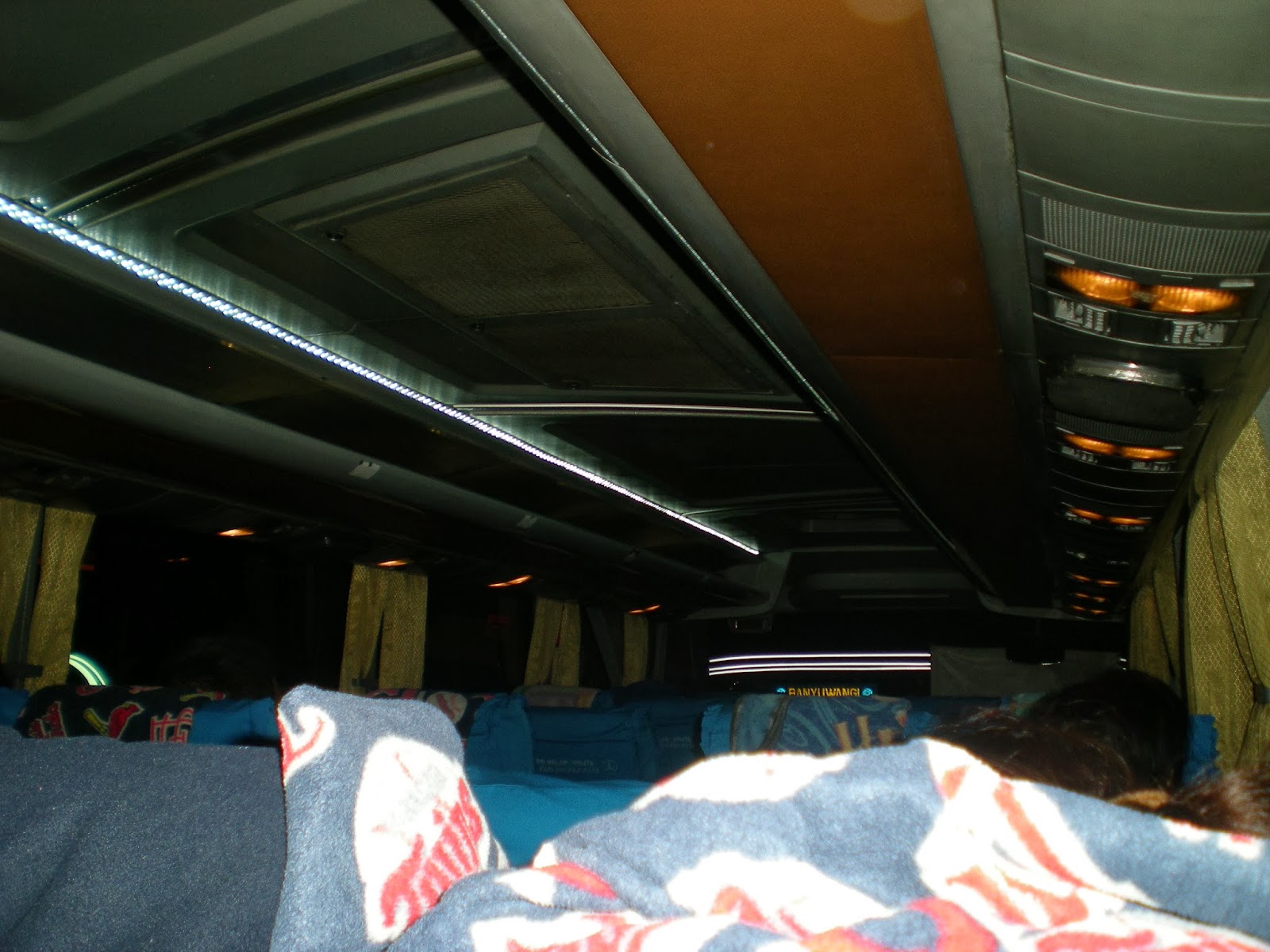 Liburan Natal ke Bali Naik Bus Malam Safari Dharma Raya (OBL)