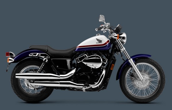 Metal do Asfalto: Linha Shadow nos USA