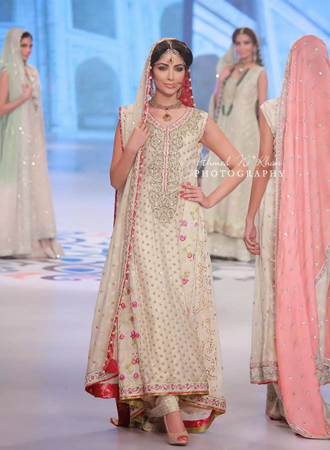 Sana Abbas at Pantene Bridal Couture Week 2014 - Day 1 - Fashion Heaven