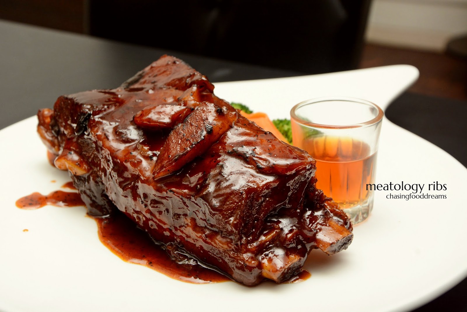 CHASING FOOD DREAMS: Meatology Restaurant & Bar @ TTDI