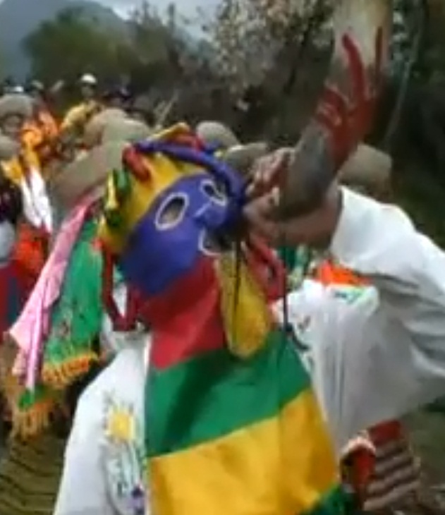 Educación Virtual: CAYAMBE ESTÁ DE FIESTA