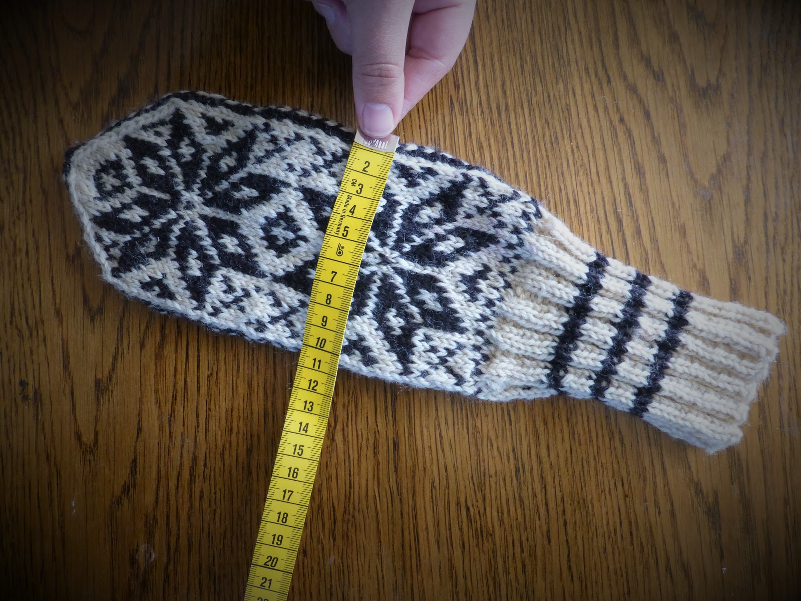 Østerdalsbrura: How to knit selbu mittens. Free pattern! / Hvordan ...