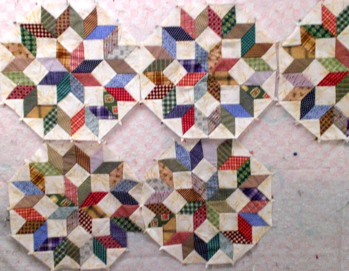 The scrappy bee: Tradition!