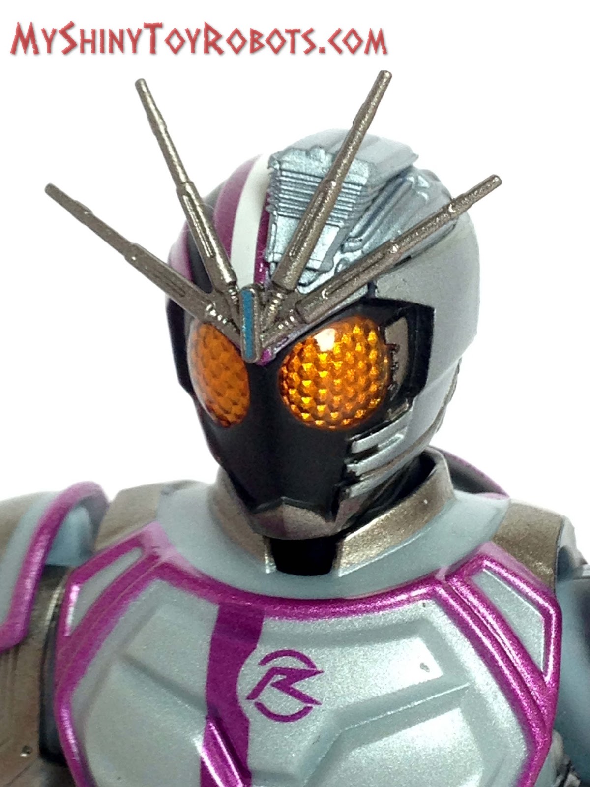 My Shiny Toy Robots: Toybox REVIEW: S.H. Figuarts Kamen Rider Chaser