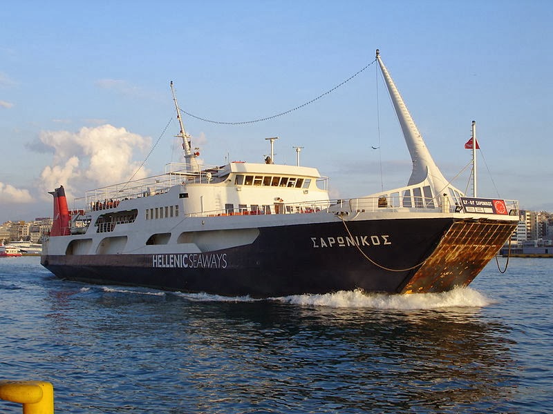 Οδός Αιγίνης: Ο "Σαρωνικός" ζει και βασιλεύει στη Γραμβούσα της Κρήτης.