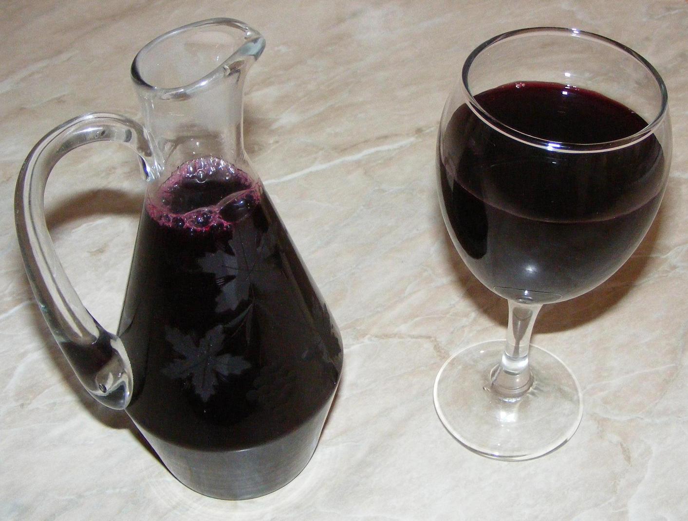 Suc de struguri la blender | Preparatedevis.ro