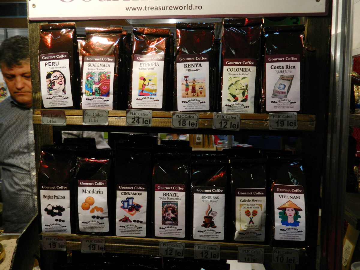 LA MULTI ANI, ROMANIA!: Cafea si ceai