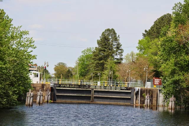 Twelve Stones: May 2014