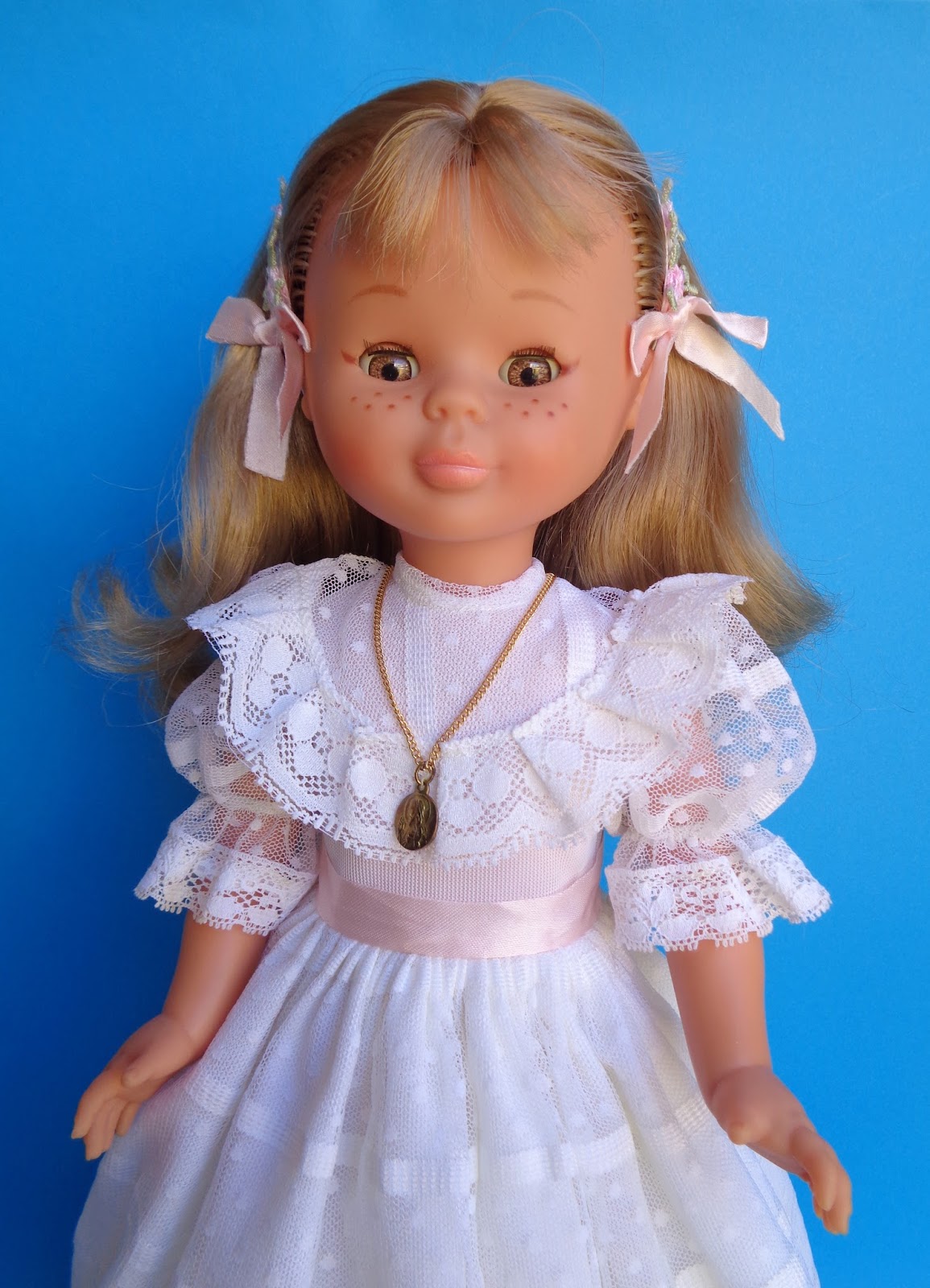 MI AVENTURA NANCY: NANCY COMUNIÓN 1988