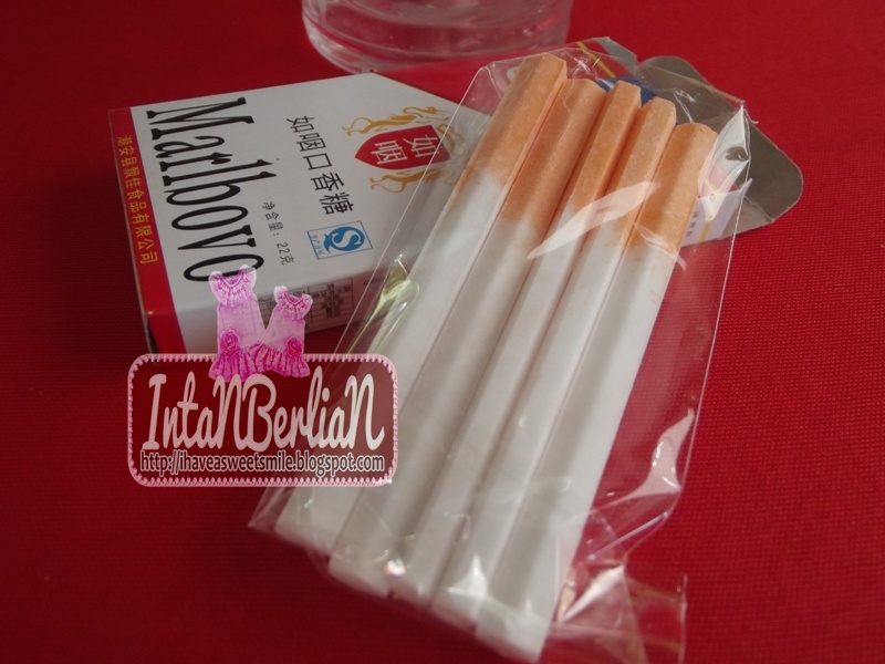 Gula-gula bentuk rokok @ Smoke Candy