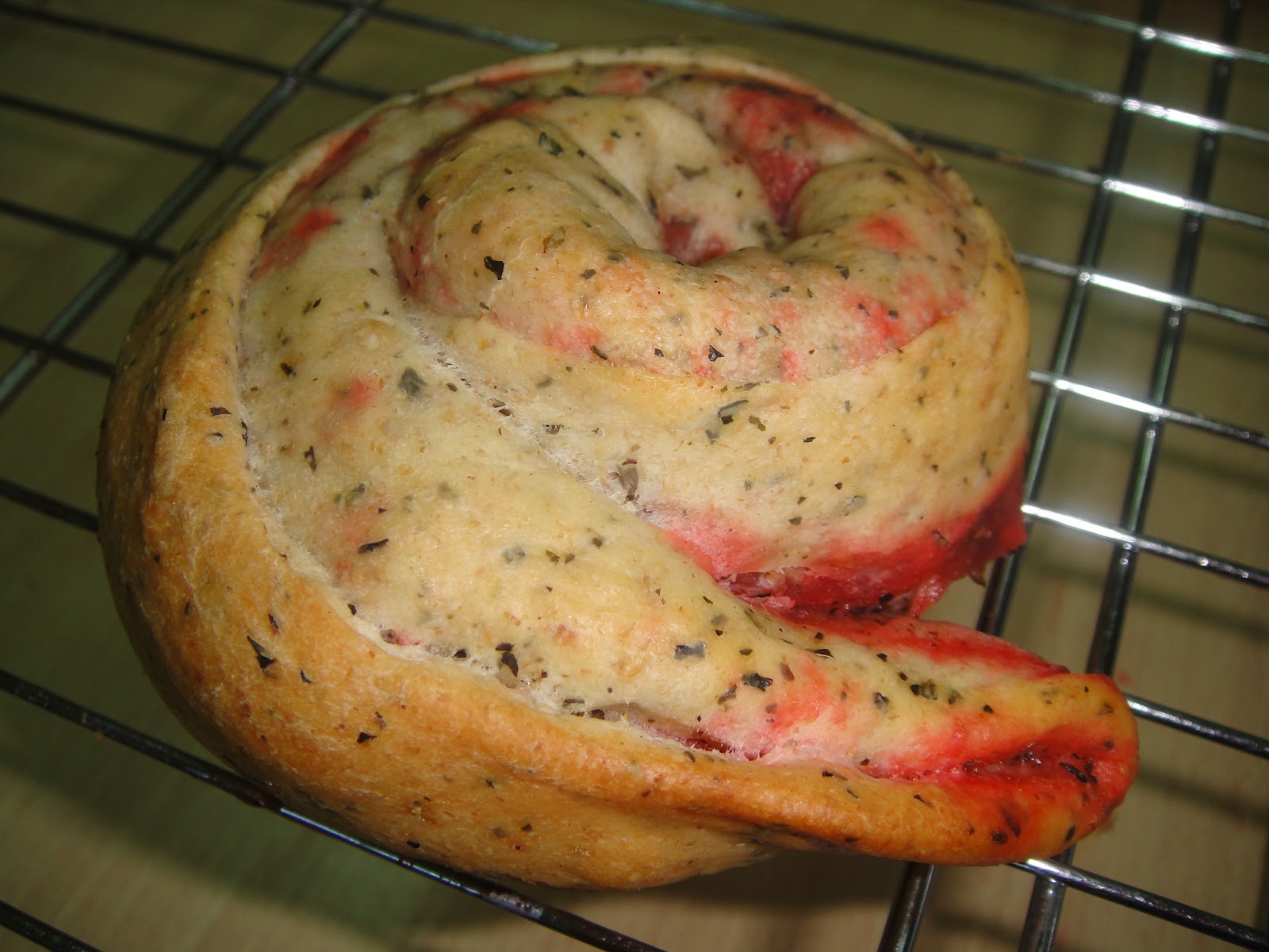 Maryam's Culinary Wonders: 40. Cheese Snails - Halazon