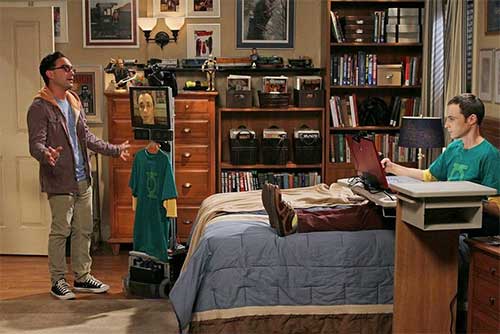 Sheldon, ordena tu habitación | Universo DC