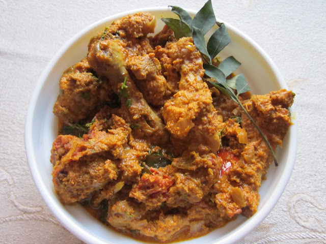 The Tummy Tales: April 2013