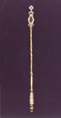 e - අටුවාව: වික්ටෝරියා මහා රාජිනියගේ ප්‍රතිමාව - Statue of Queen Victoria