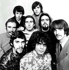 NOTICIAS Y EFEMERIDES MUSICALES Y DEL CINE: BLOOD, SWEAT & TEARS, UN 06 ...