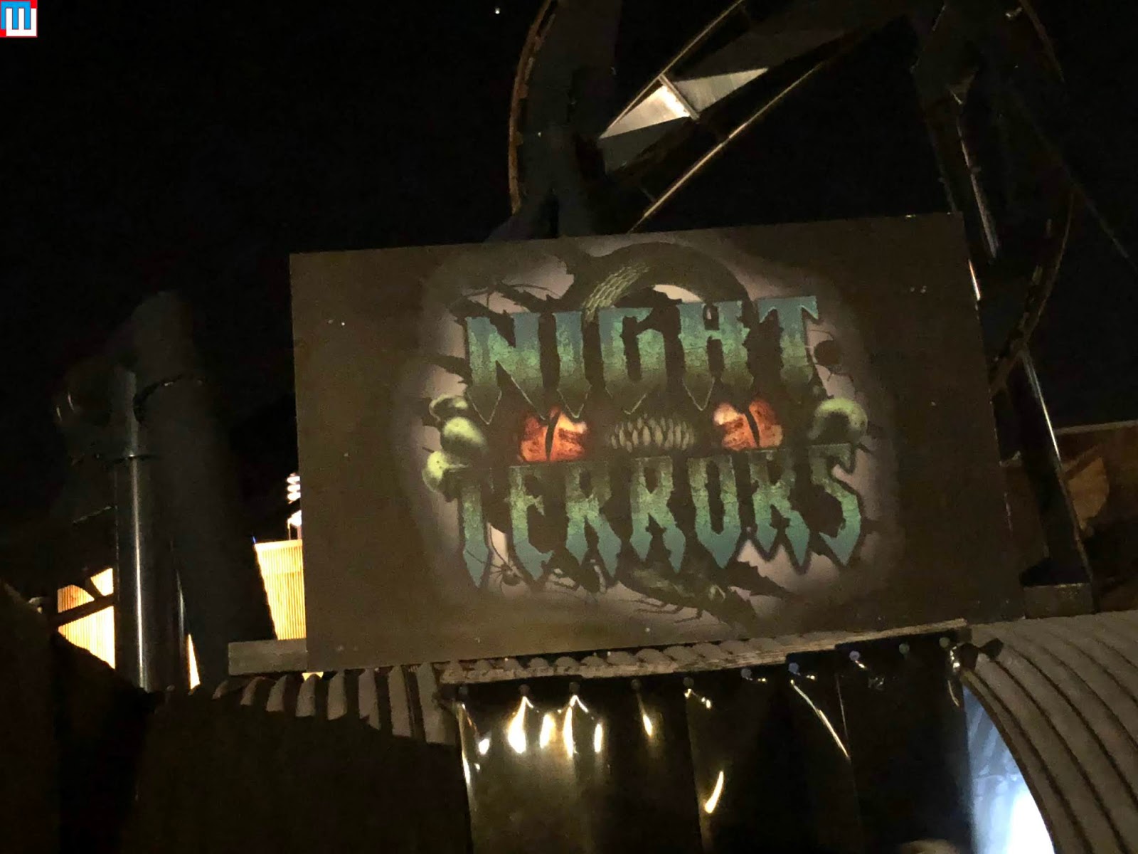 MidwestInfoGuide: Fright Fest Mazes (SFSTL)