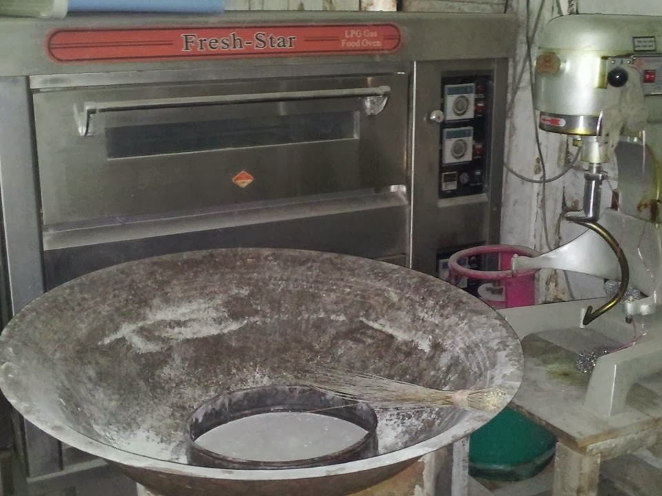 My Stories: Kilang Roti Mokhtar-Slim River