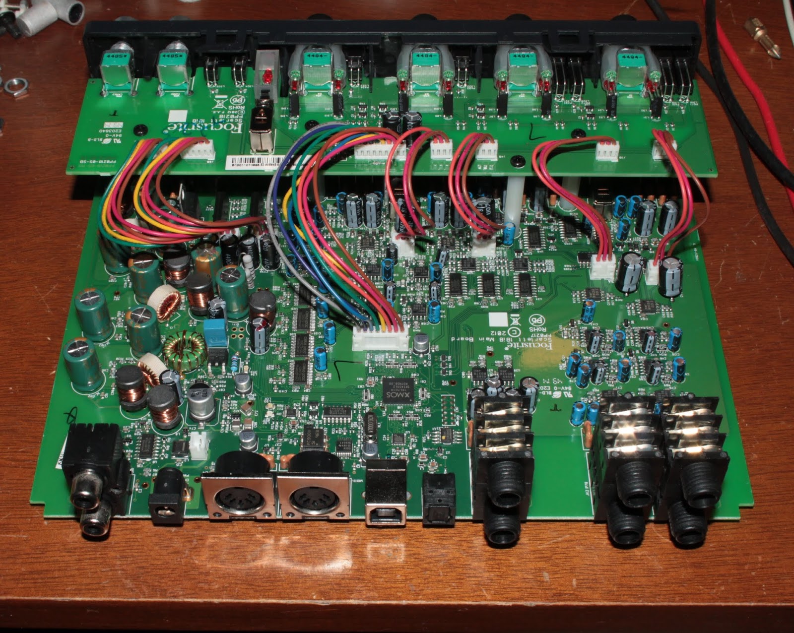 Khron's Cave: #38 Focusrite Scarlett 18i8 (1st gen) teardown
