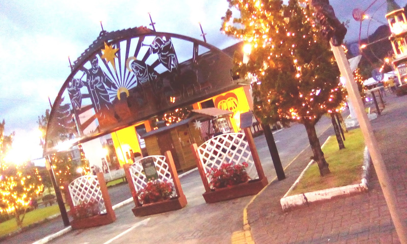 Festa de Natal em Pomerode 2016 - *** Mochileira Drikinha