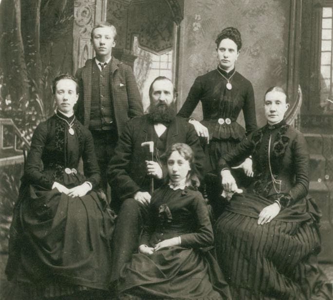 TheAncestorFiles: The James and Mary McNair Hamilton Family: Paisley to ...
