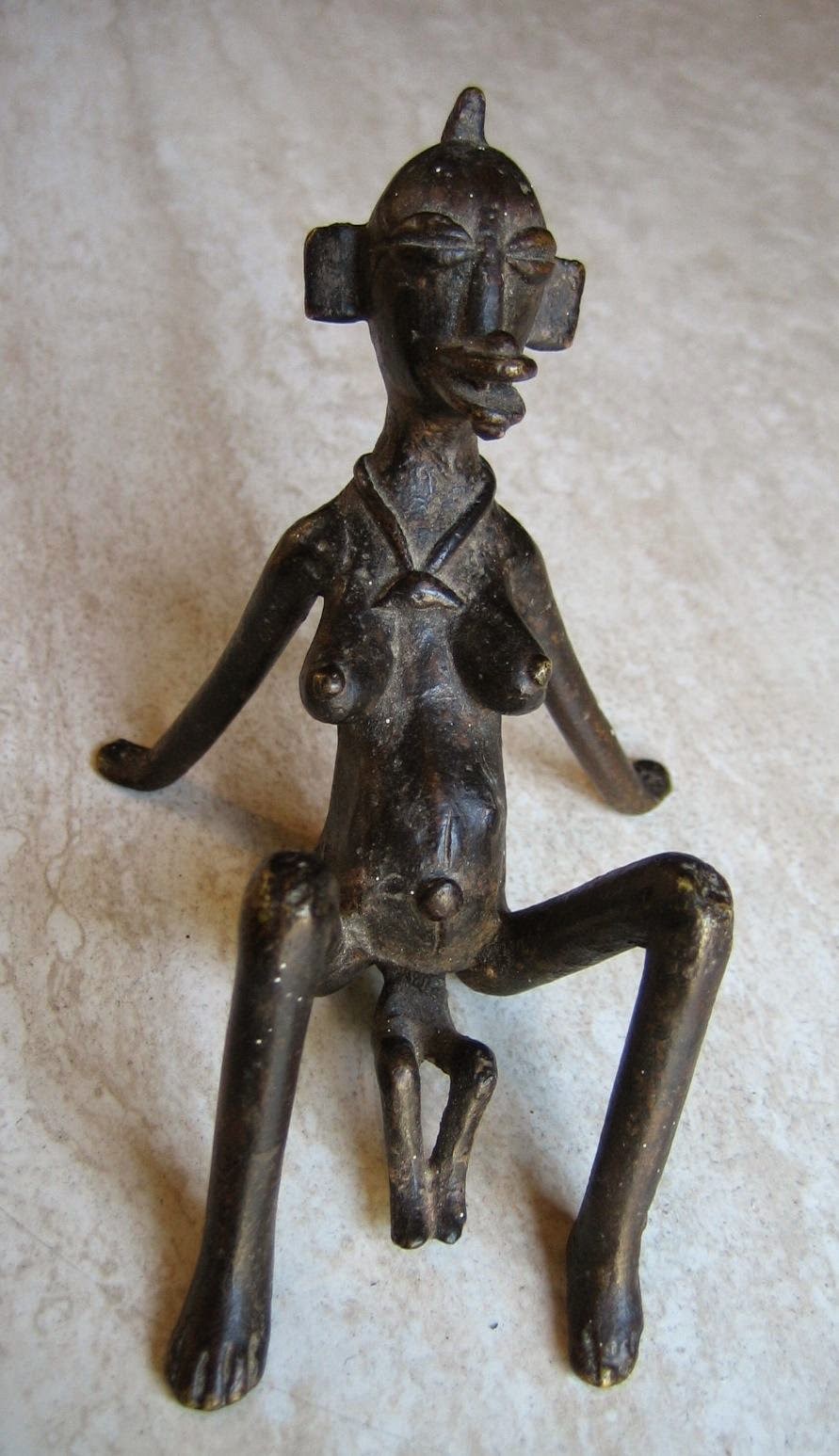 The Well-Rounded Mama: Historical and Traditional Birthing Positions