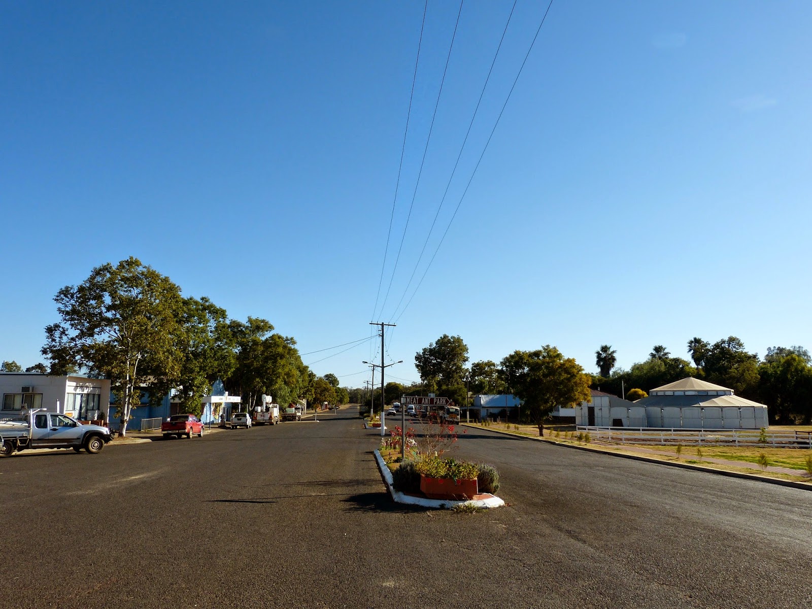 Musing Round Australia: Augathella 9 July 2014