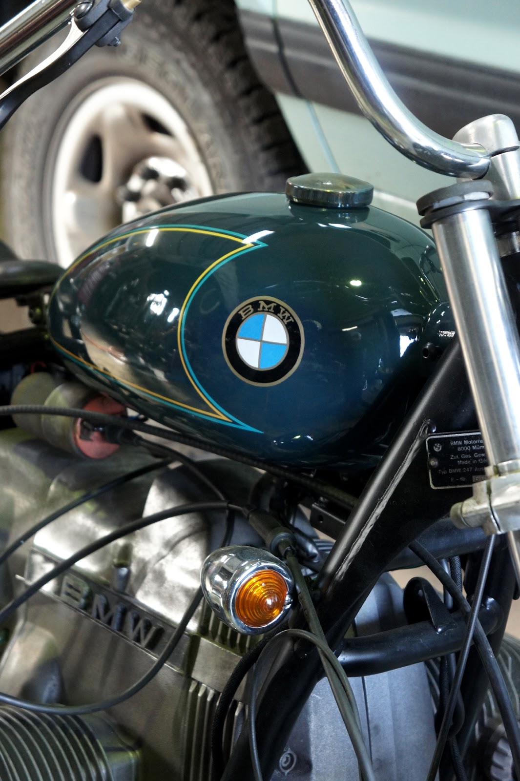 proper M/C builds: BMW R8