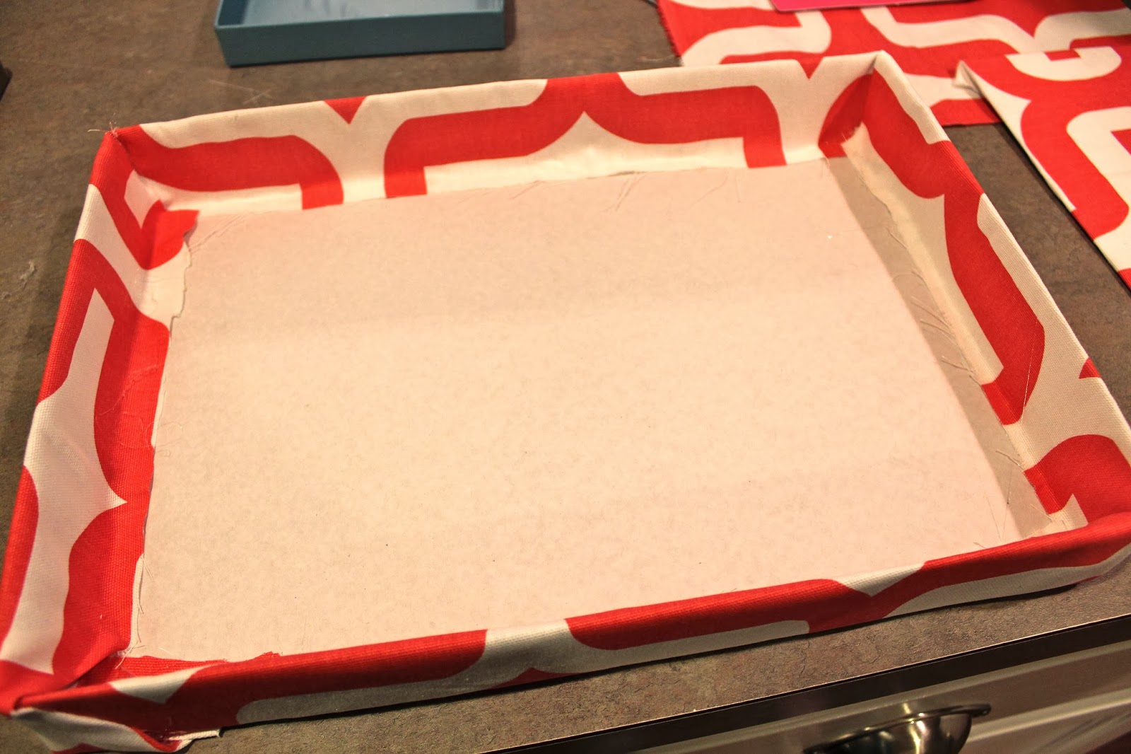 KEEP CALM AND CARRY ON: Make A Decorative Tray from a Cardboard Box