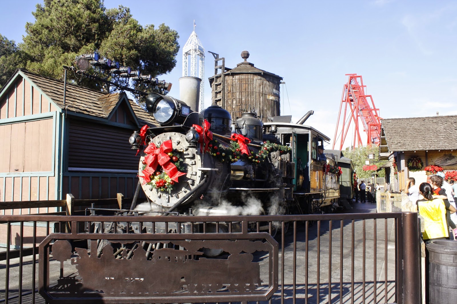 Knott's Merry Farm Discount Tickets $25: Knott's Holiday 2016 - Any Tots