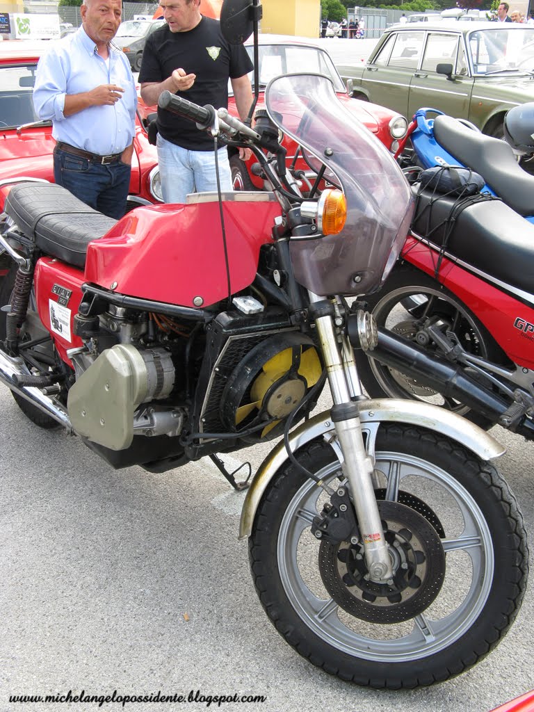 Michelangelo Possidente :: Cafè Racer :: Guzzi :: LifeStyle :: Custom ...