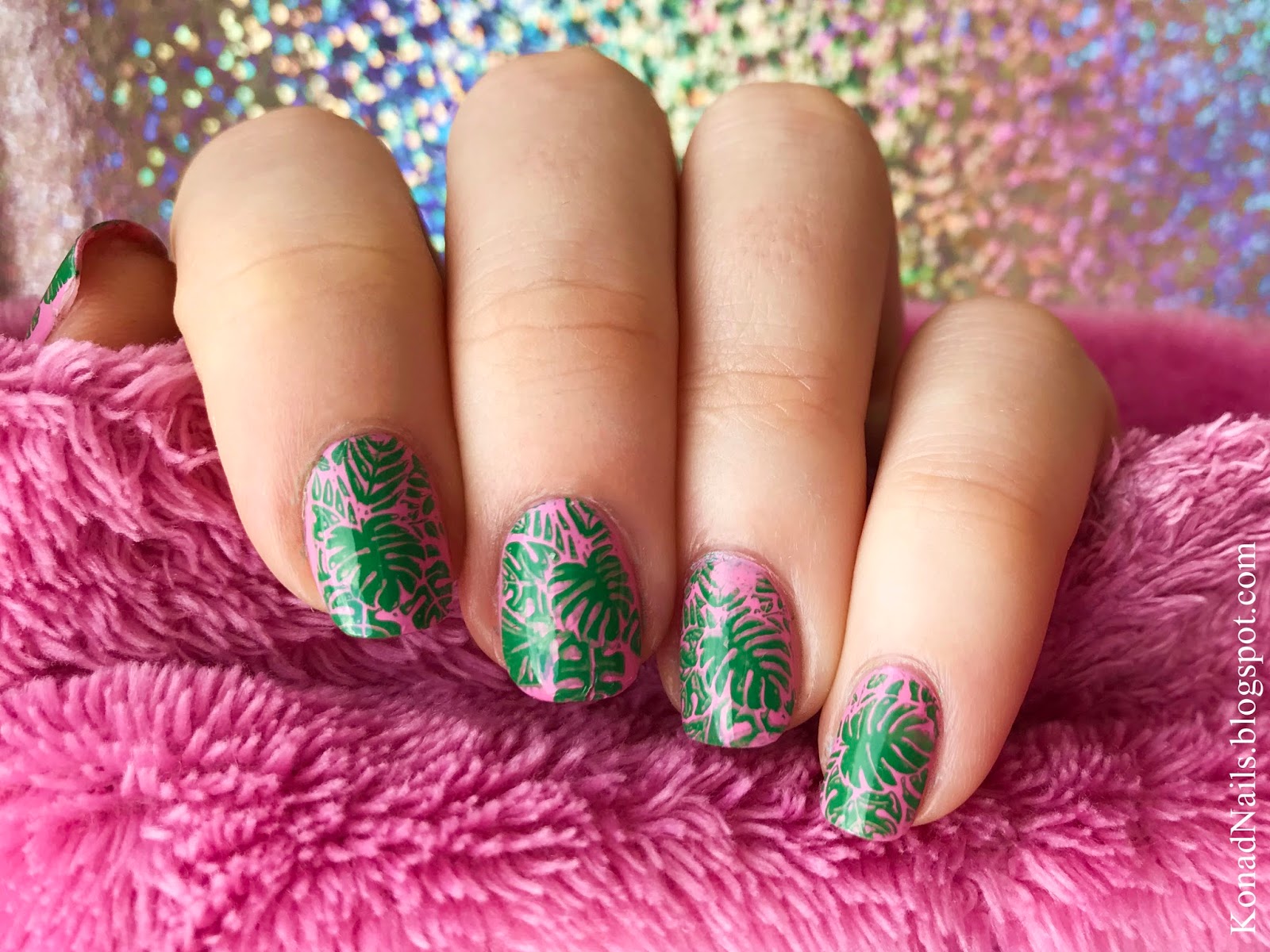 Konad Addict: Sweet pink and green tropical manicure