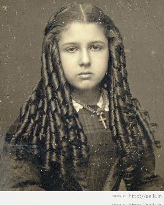 14 Gaya Rambut Jadul yang Sudah Sangat Jarang Terlihat. - info terkenal