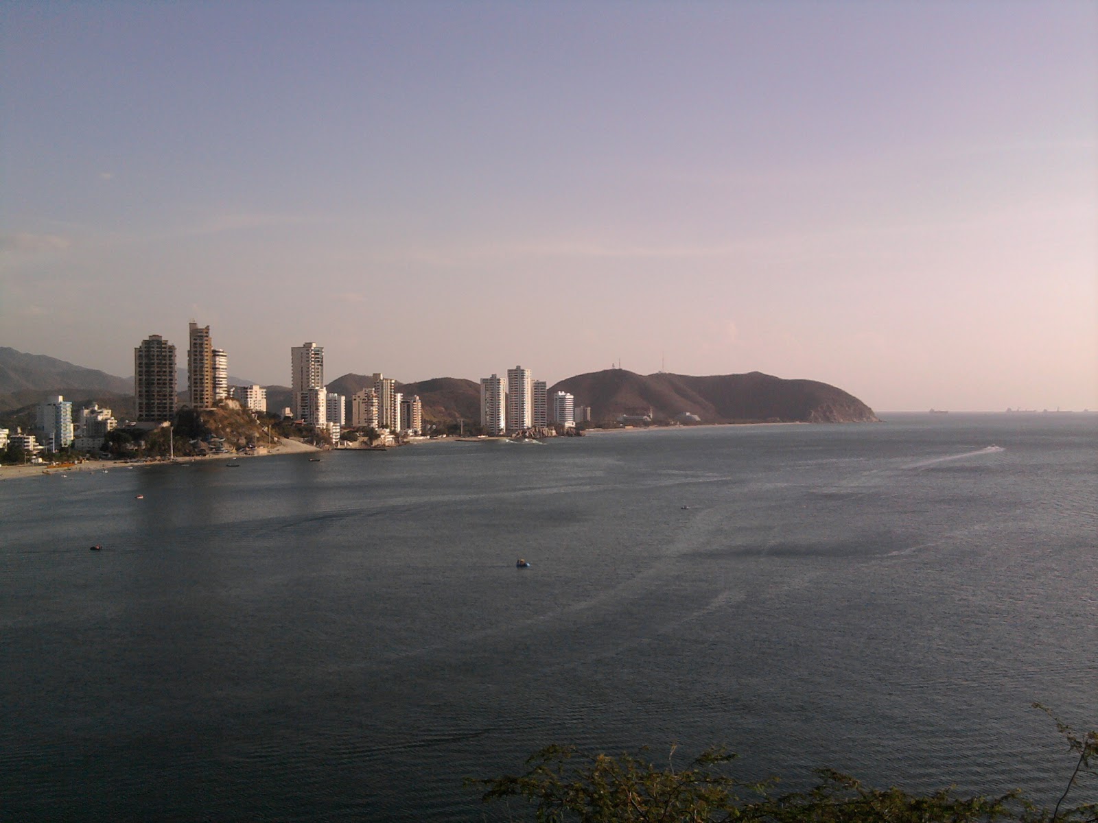 El rodadero Santa Marta - SITIOS TURÍSTICOS DE COLOMBIA