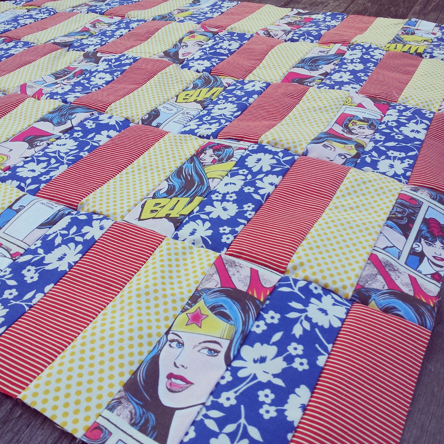 tea and craft: WIP: Wonder Woman quilt