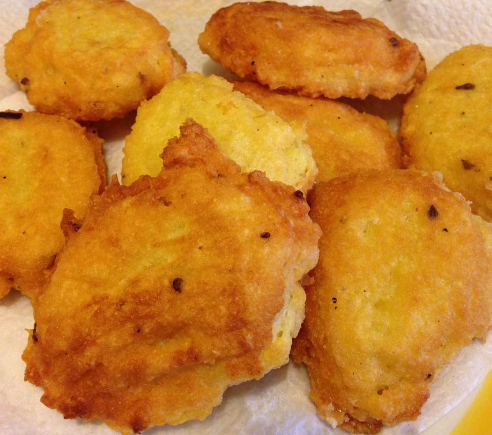 La cocina de Flochi: AREPITAS DE YUCA