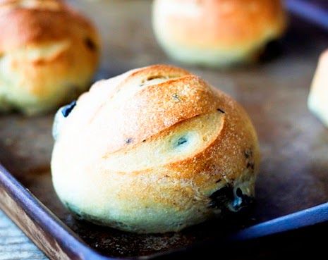 Black Olive Bread Rolls ~ Cooking time