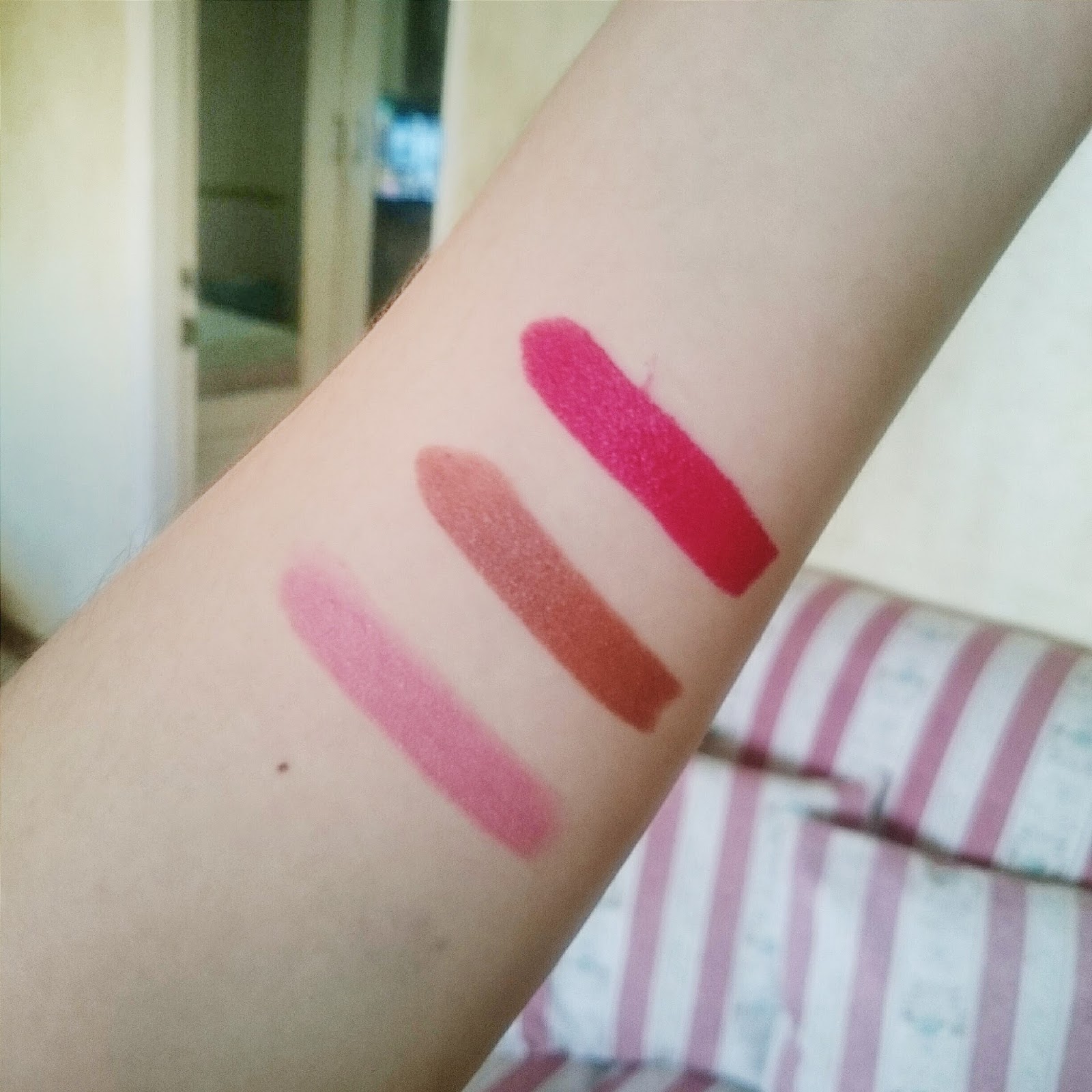 Colourette Cosmetics Lipstick Review / Thoughts & Life Experiences