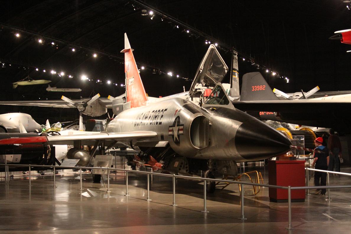 Michigan Exposures: The US Air Force Museum - The Cold War