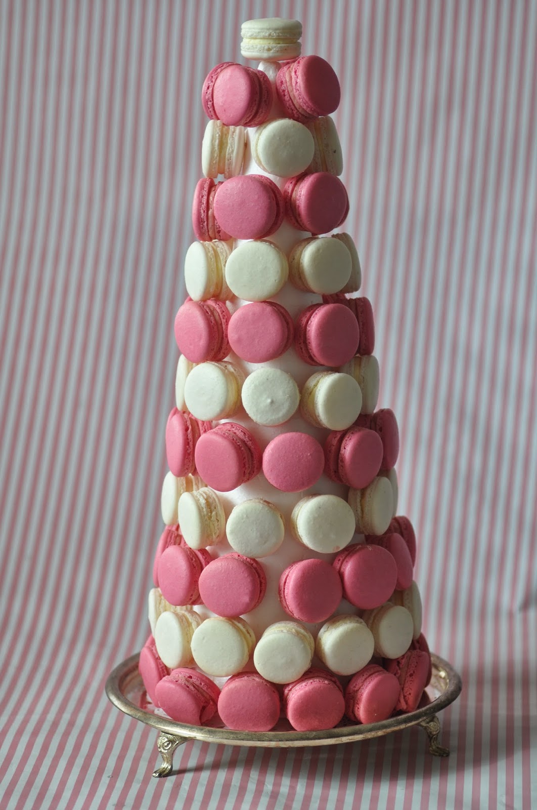 Sweet Pea Creations: Macaron Tower