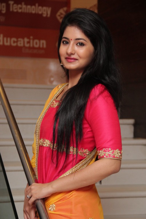 Reshmi Menon Tamil Actress Gallery | 2015 Latest Photos | Gethu Cinema