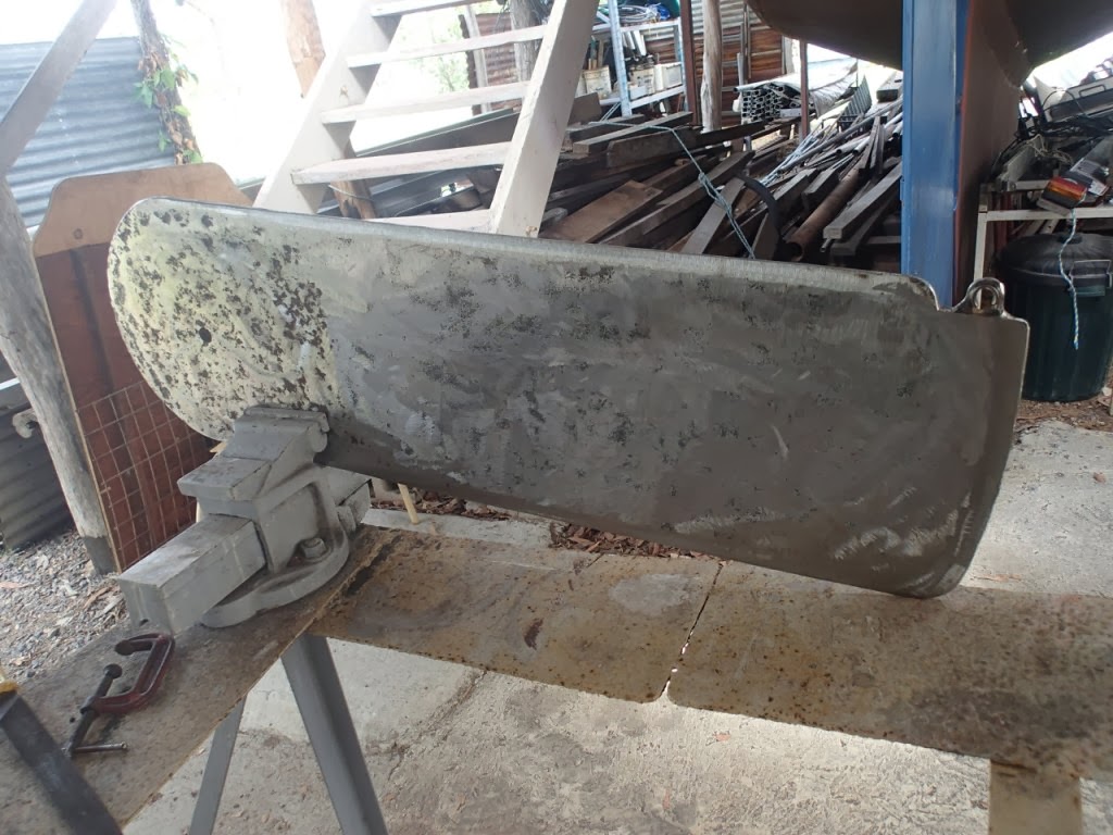 Waterways : Centerboard restoration and refit