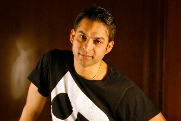 For your eyes only: Los Angeles Times:Peyman Moadi finds his place in ...