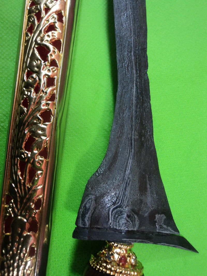 9. TERMAHAR KERIS SEPUH PAMOR LINTANG KEMUKUS PAJAJARAN - GUDANG PUSAKA ...