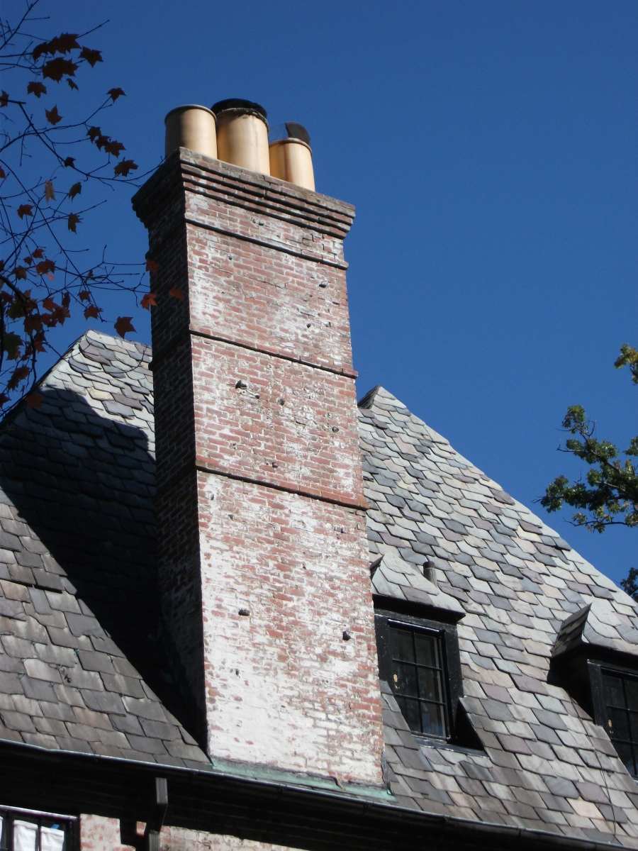 Limestone & Boxwoods: A 1920s Classic In Washington DC