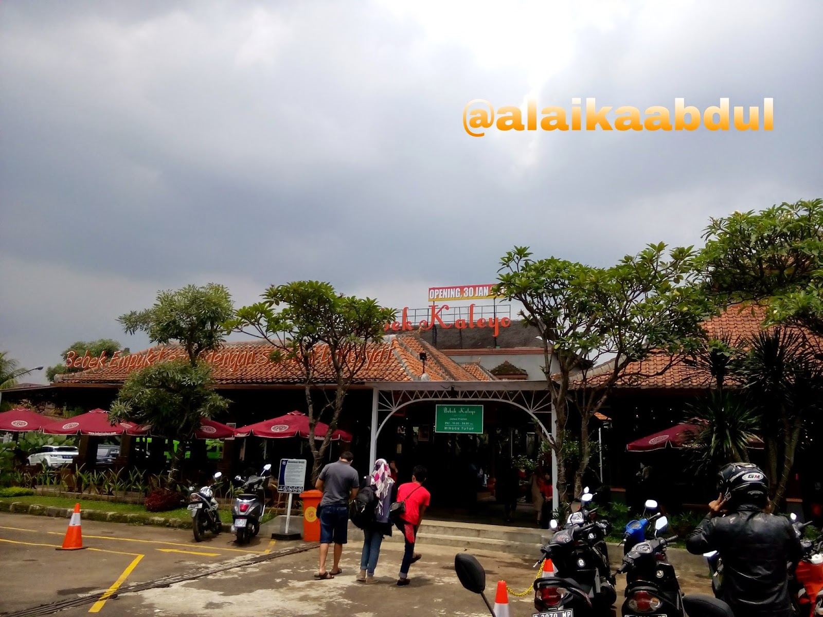 Bebek Kaleyo, Tempat Makan Murah & Enak di Bandung | My Virtual Corner